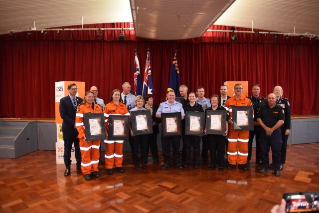 Warwick hero in orange wins regional SES award | Warwick Today