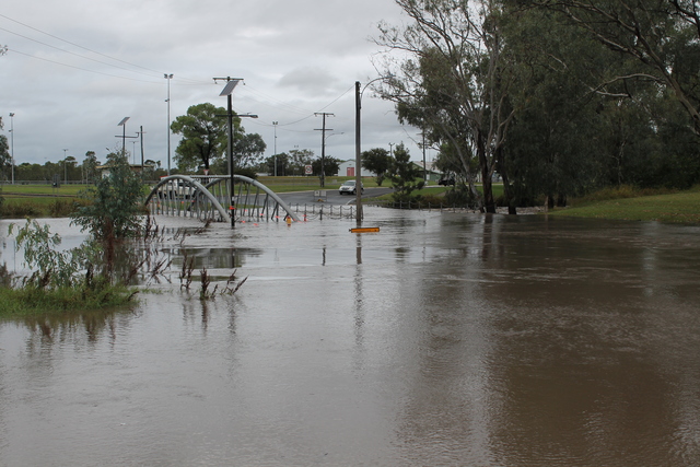 Cyclone’s aftermath produces minor flooding | Warwick Today