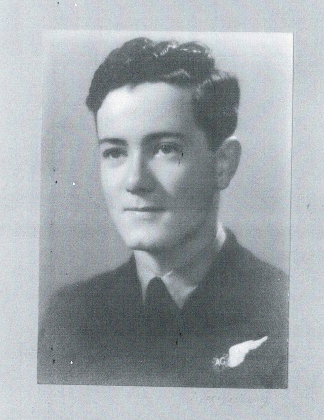 Warrant Officer Ronald Anthony Ashton, RAAF | Warwick Today